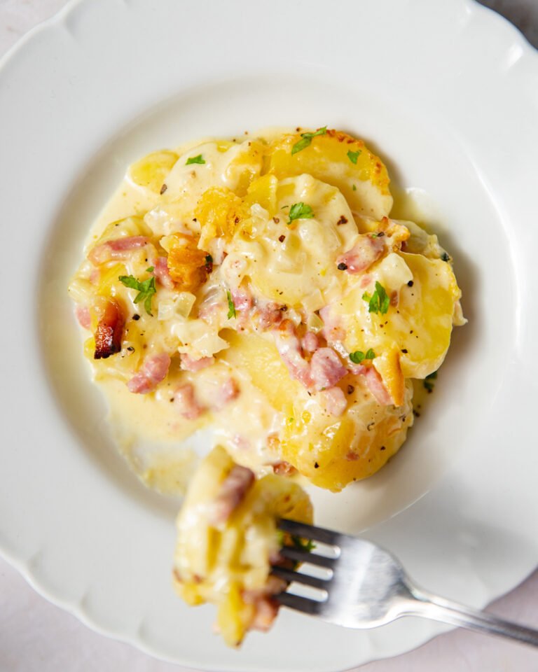 Recette Tartiflette Savoyarde : Plat Montagnard Convivial et ...