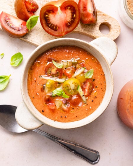 Recette Gaspacho Andalou : La Soupe Froide Parfaite pour l’Été | hellonélo
